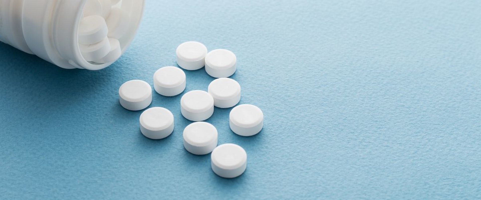 Drug Treatments: Types, Examples and Benefits